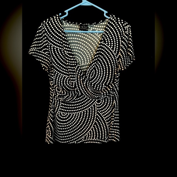 Tops | Black Pattern Shirt | Poshmark